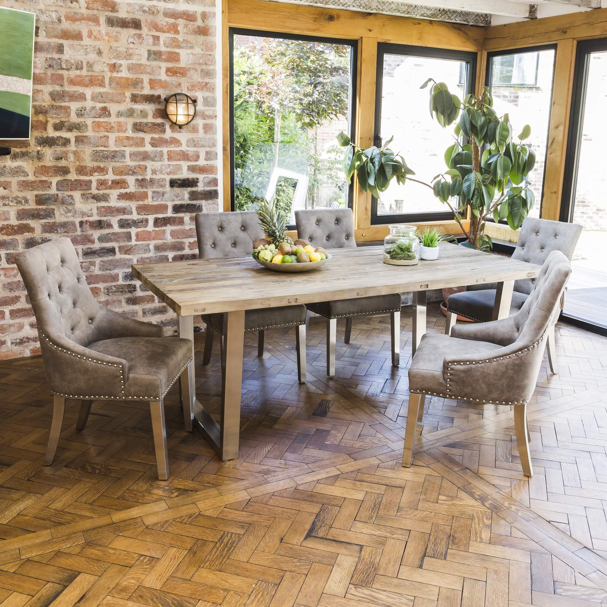 Luxury & Affordable Dining Room Furniture | Grosvenor Furniture